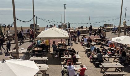 Brighton Seafront Bars | Best Bars with Sea Views in 2025