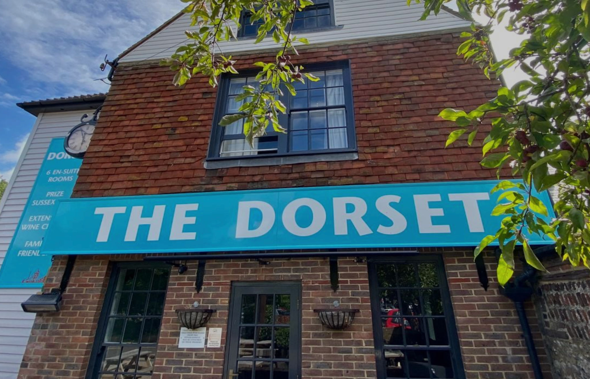 Pubs in Lewes Town Centre Guide | Includes Bars and Breweries